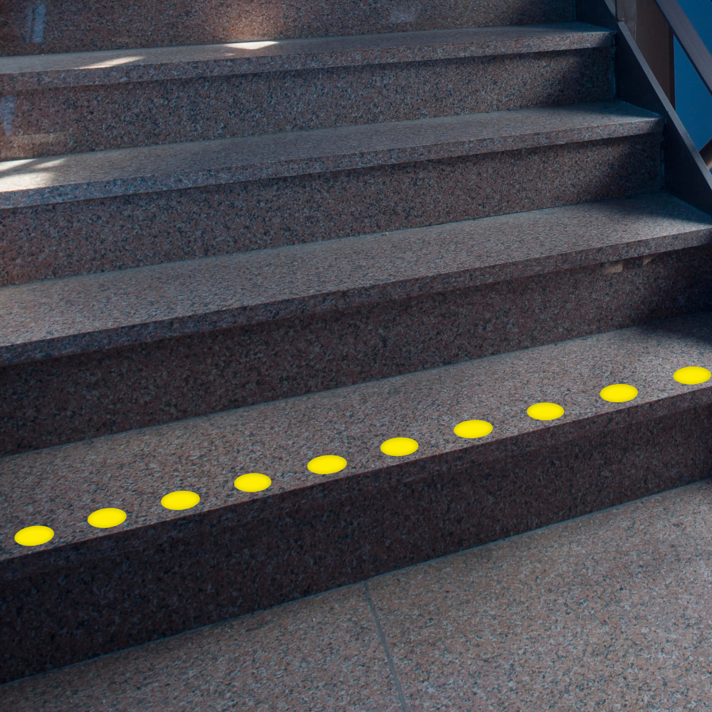 Kontrastmarkering för Trappa Inomhus Gul - JC Gravyr och tryck